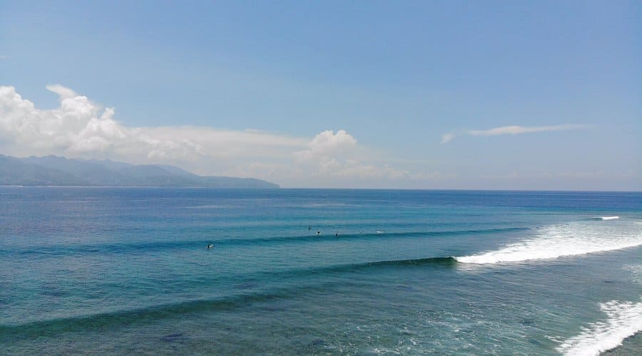 Can You Surf in the Gili Islands? Where is Bongkas reef? | Villa Burung ...